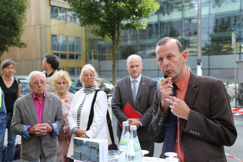 Commemorative Plaques- Berliner Unterwelten